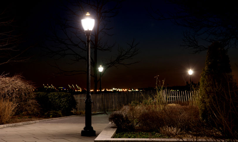 Acorn Style Lighting Pole